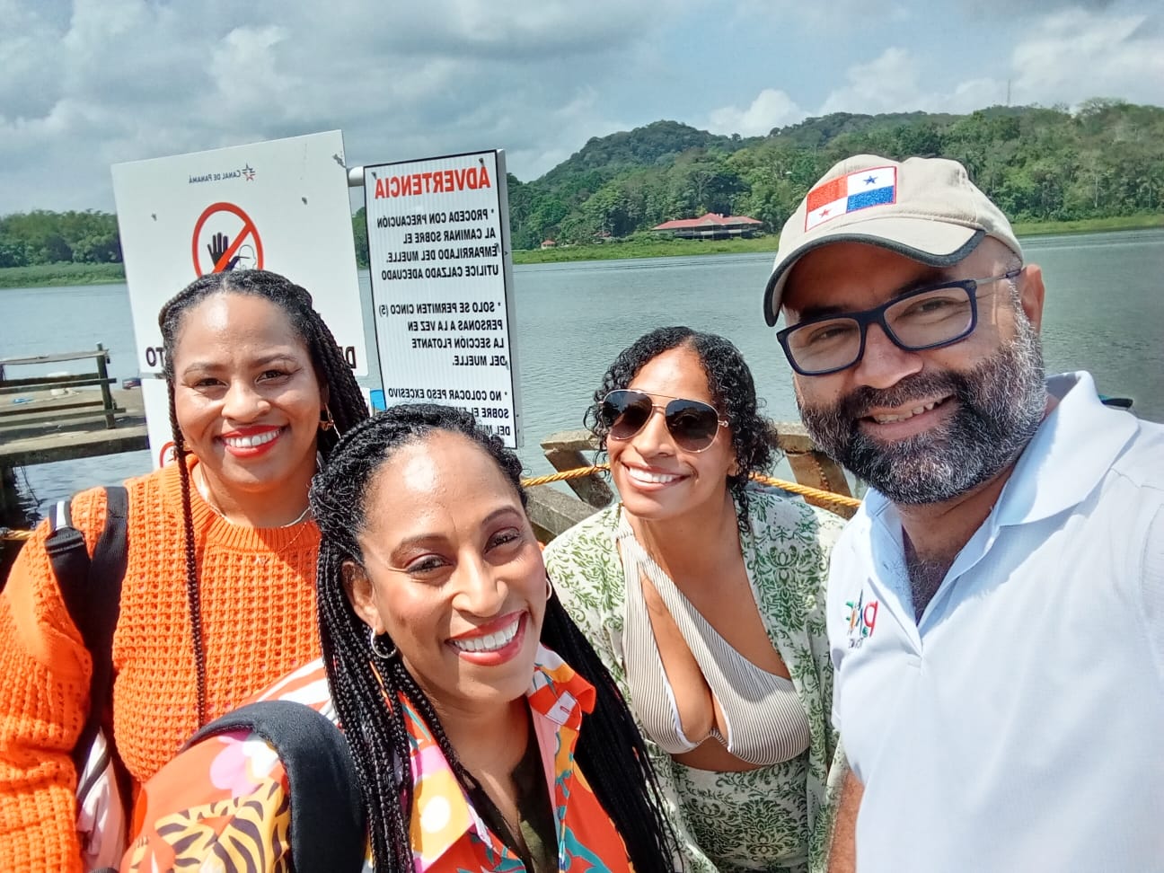 PMF Tours - Tu puerta a Panamá | Transporte y Tours Privados